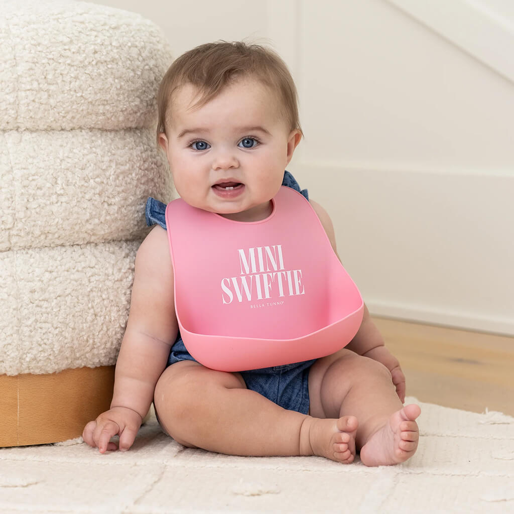 Wonder Bib Taylor Swift Mini Swiftie – NINI and LOLI