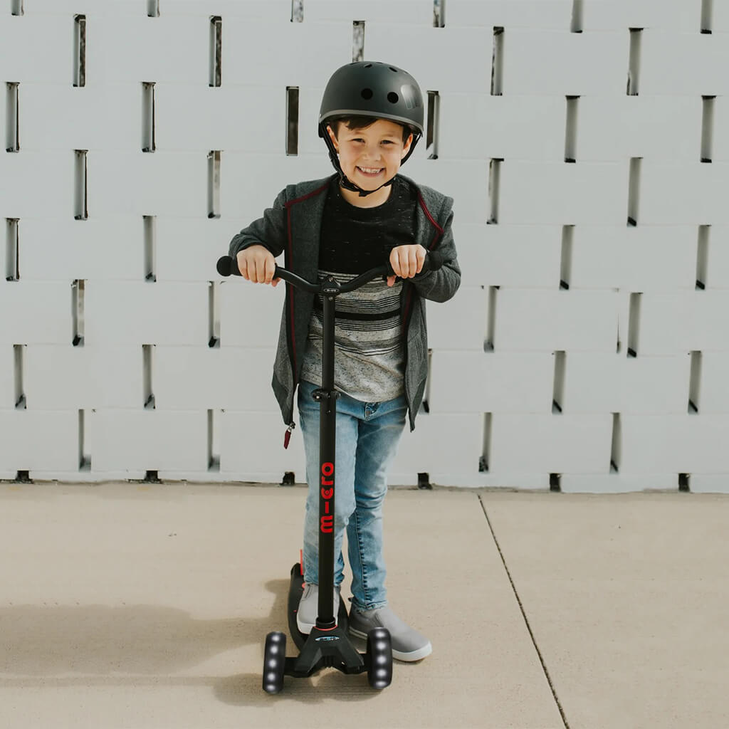 Maxi Pro LED Scooter – NINI and LOLI