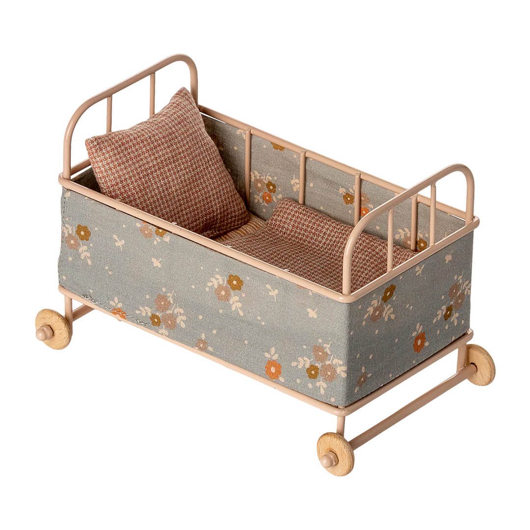 Micro Cot Bed – NINI and LOLI