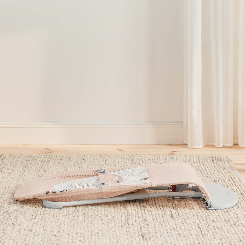 Baby Bjorn Bouncer Balance Soft Mesh Pearly Pink/White | NINI and LOLI